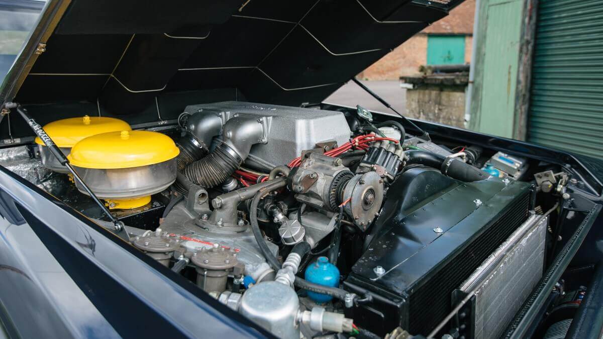 Lamborghini LM002 - Secret Classics