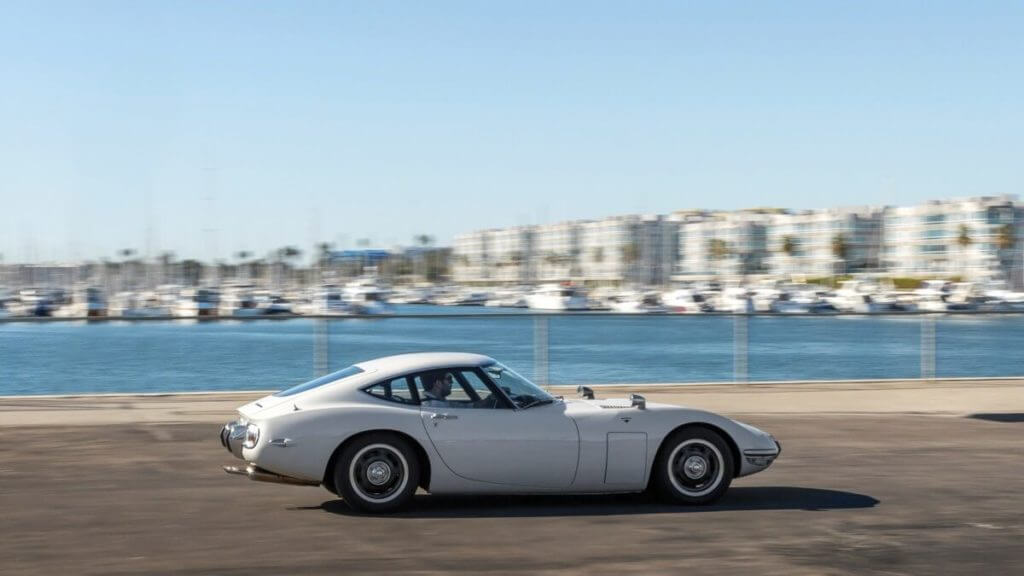 Toyota 2000GT - Secret Classics