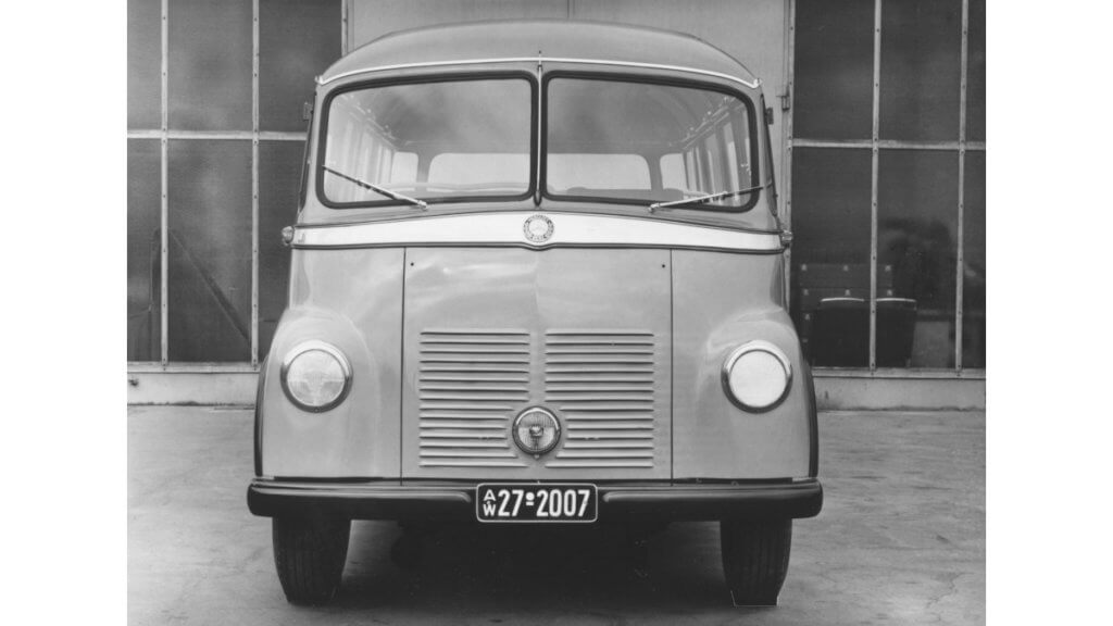 65 Years of the Mercedes-Benz L 319 & O 319 - Secret Classics
