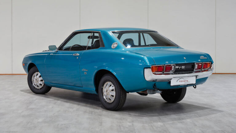 Drive: Toyota Celica TA22 ST - Secret Classics