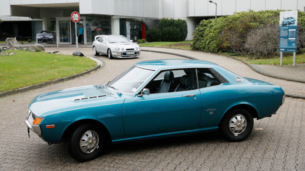 Drive: Toyota Celica TA22 ST - Secret Classics