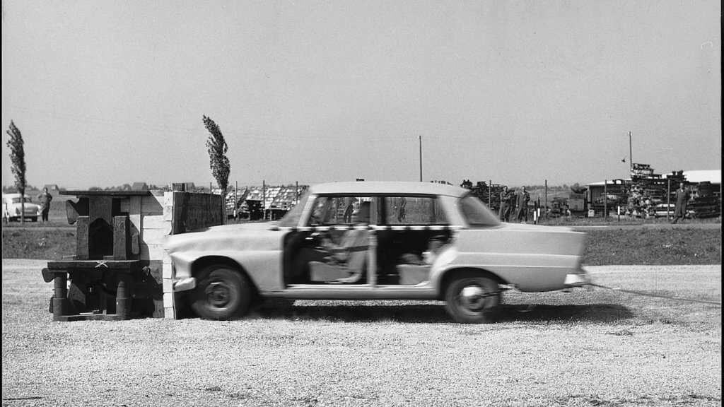 Mercedes-Benz W 111/112 - Secret Classics