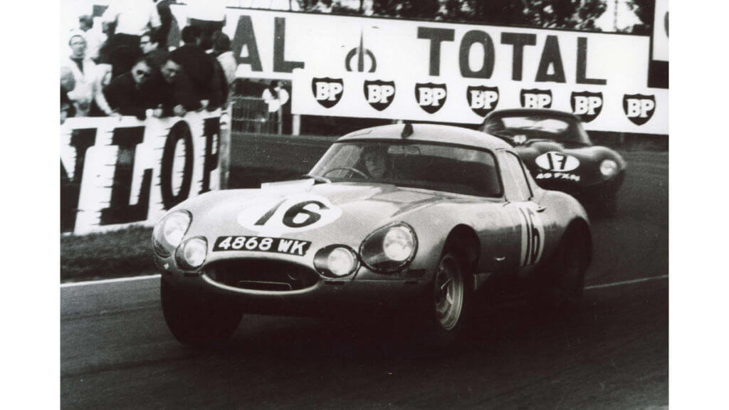 Jaguar E-Type Lightweight Low Drag - Secret Classics