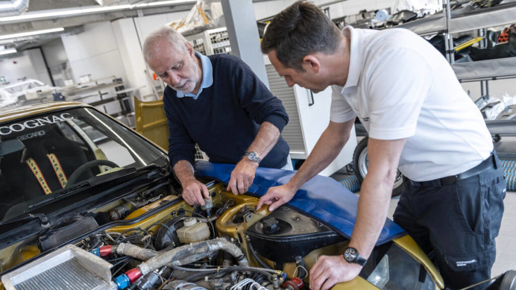 Porsche 924 Carrera GTS Rallye - Secret Classics
