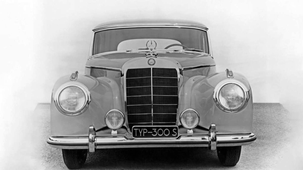 70 Years of Mercedes-Benz 300 S - Secret Classics