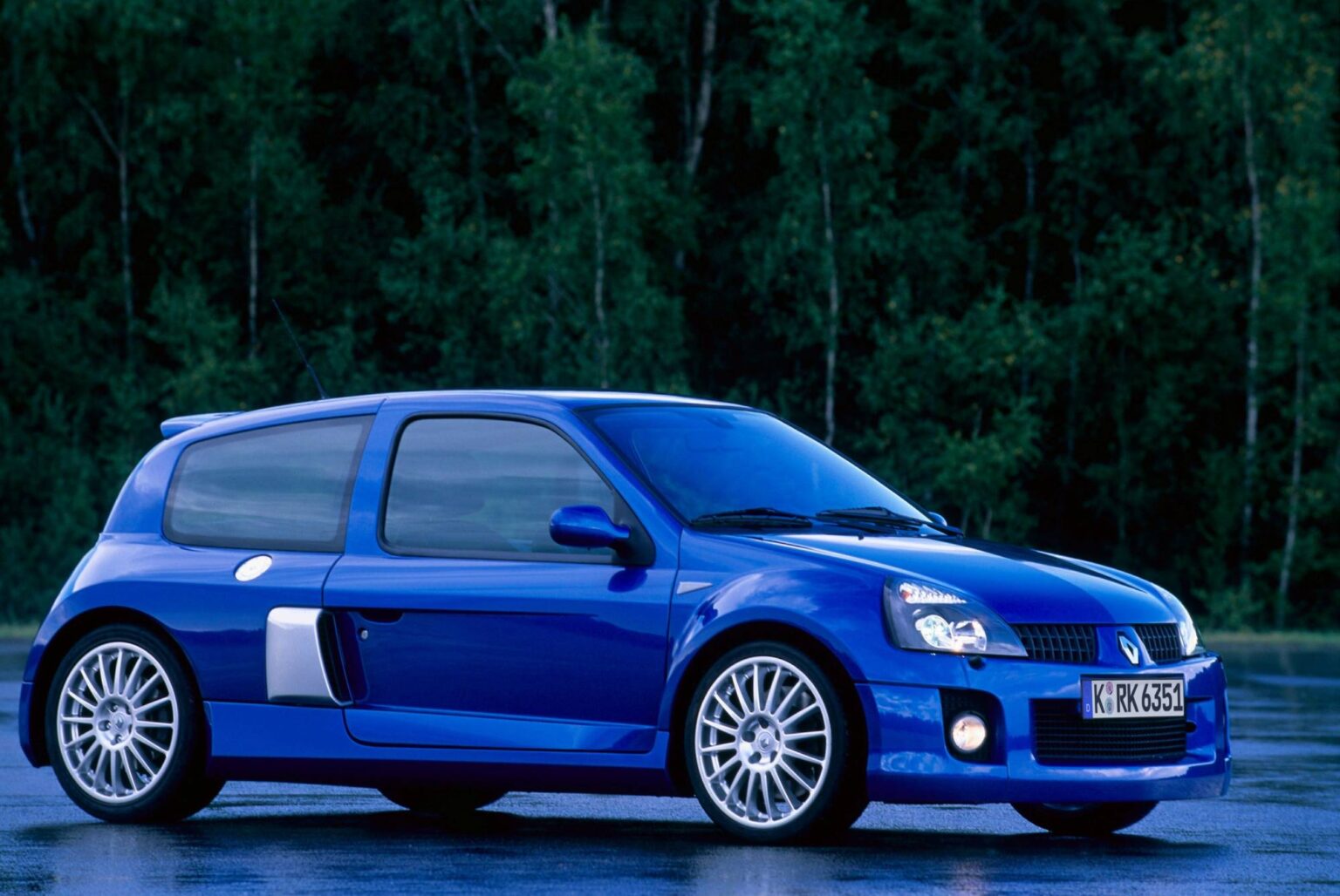 Backed by the V6 - 25 years of the Renault Clio V6 - Secret Classics